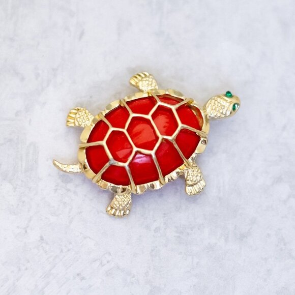 Jewelry | Vintage Red Shell Light Gold Tone Turtle Brooch C1 | Poshmark